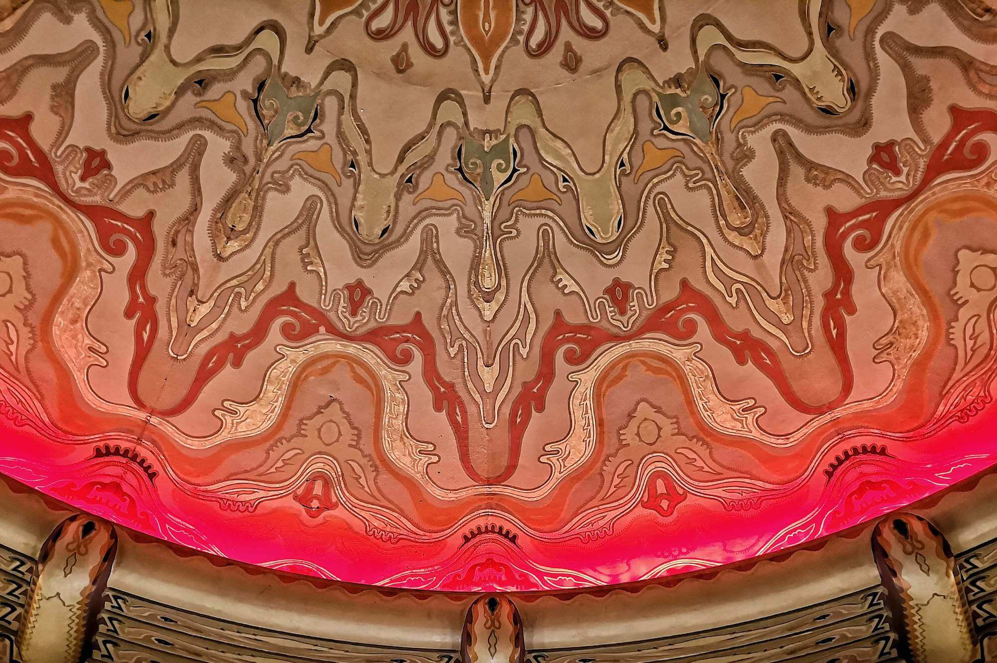 Das Tuschinski-Theater in Amsterdam | musermeku